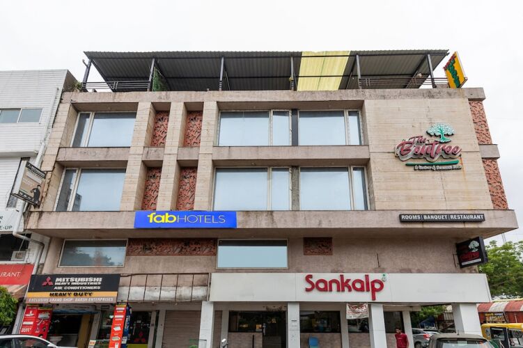 Fabhotel Bentree - Bhopal