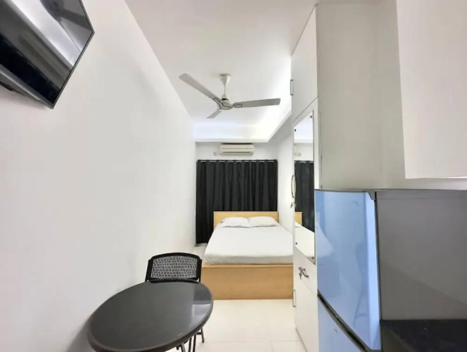 250 Sqft 2 Studio Apt Pool And Sauna - Dhaka