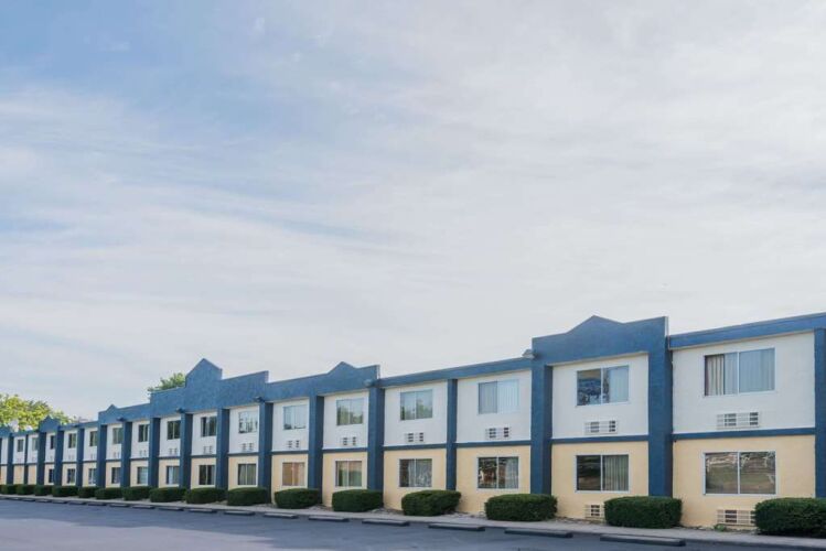 Days Inn Columbus North - Columbus, OH