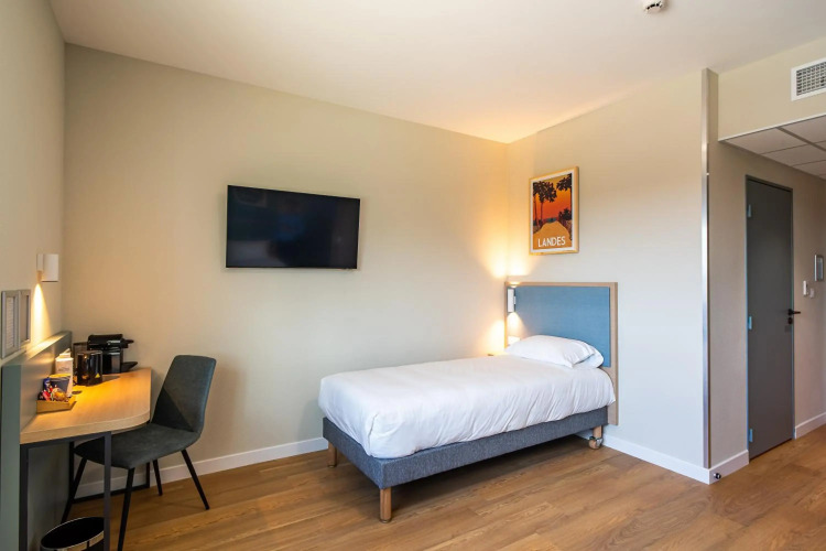 Kyriad Limoges - Ester - Limoges