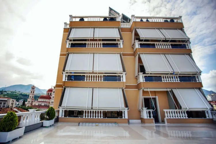 Hotel Borova - Korça