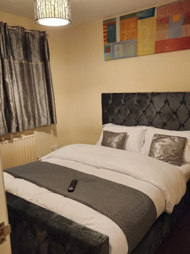 Captivating 3-bed House In Kent - Dartford