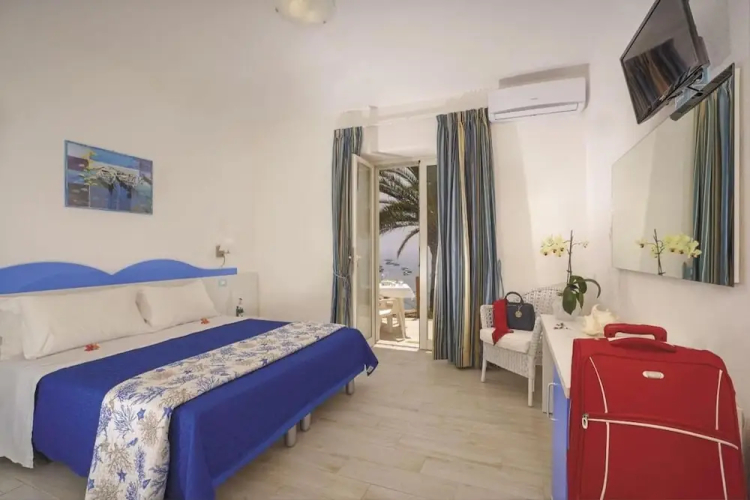 Ferdinando Beach & Spa - Ischia Island