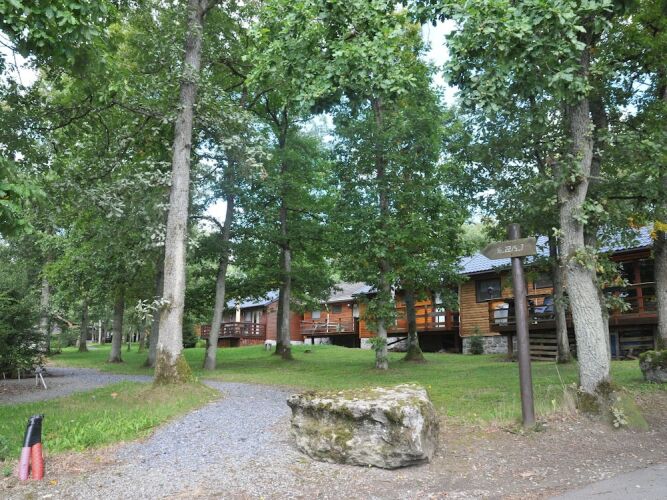 Cozy Wooden Chalet With Deck Just 15 Km From Durbuy - Somme-Leuze