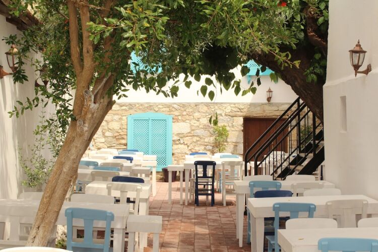 Lutfiye Sigacik - Seferihisar