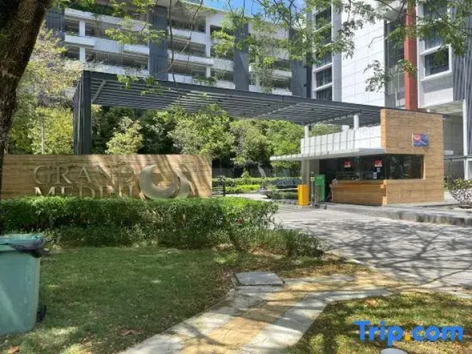 Grandmedini Residence Near Legoland By Ucome Homestay - Nusajaya