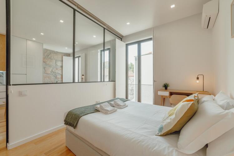 Courtyard Oporto Design Apartment E - Valbom