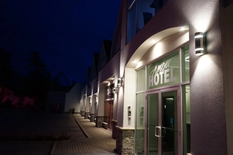 Amber Hotel - Grand Bend