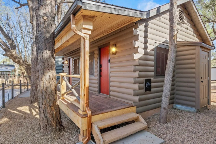 Timber Lodge Cabin 21 - Colorado Springs, CO