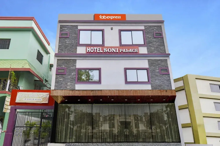 Fabexpress Soni Palace - Ujjain