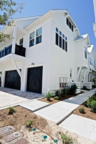 Steps To The Resort Style Pool & Across From The Big Chill - Seaside, FL