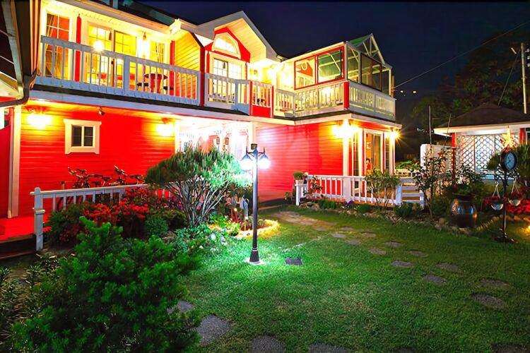 Gyeongju Lohas Pet Pension - Gyeongju-si