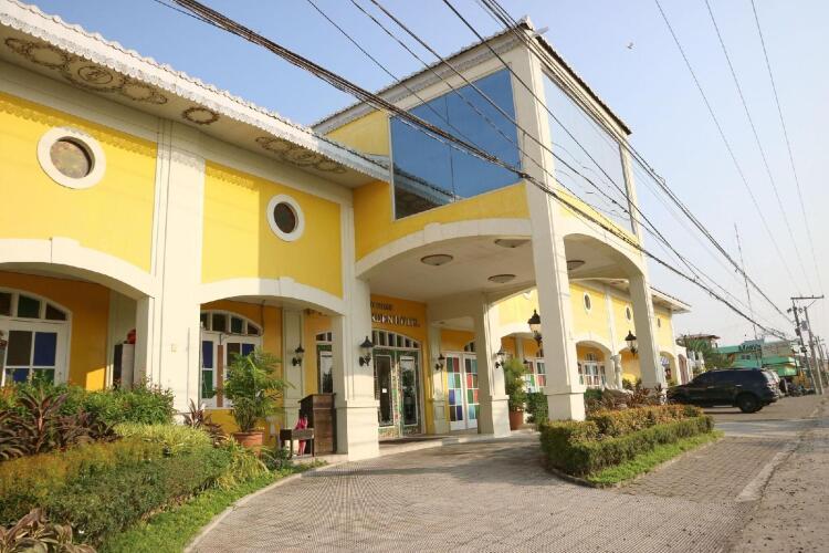 Fiesta Garden Hotel By Sms Hospitality - Bantay