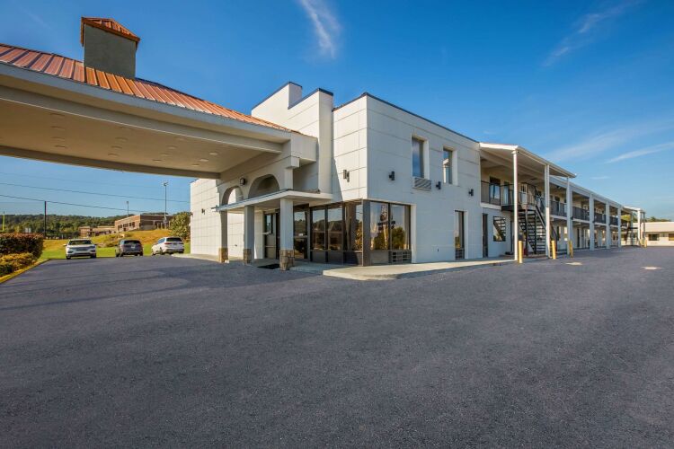 Econo Lodge - Morristown, TN