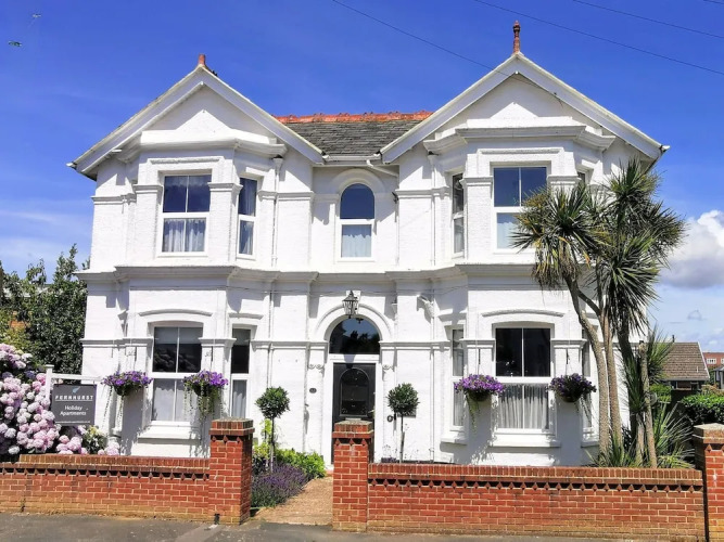Fernhurst Holiday Apartments - Shanklin