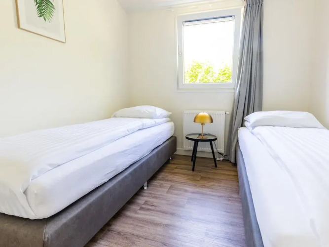 Chalet In Netherlands By Scenic Pond - Eindhoven