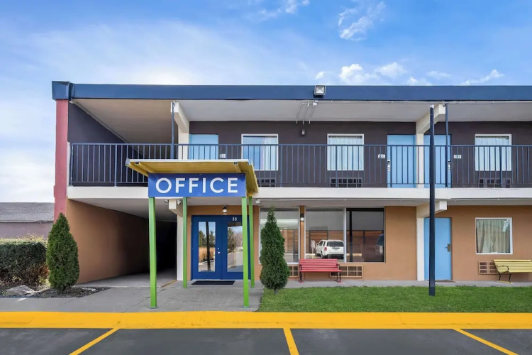 Americas Best Value Inn Danville - Danville, IL