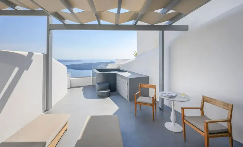 Hommage Suites With Caldera View & Hot Tub - Santorini