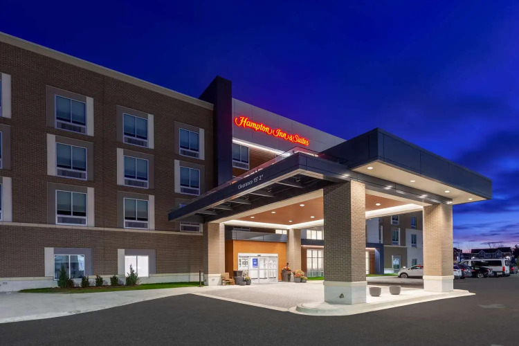 Hampton Inn And Suites By Hilton Bloomfield Hills Detroit - Pontiac, MI