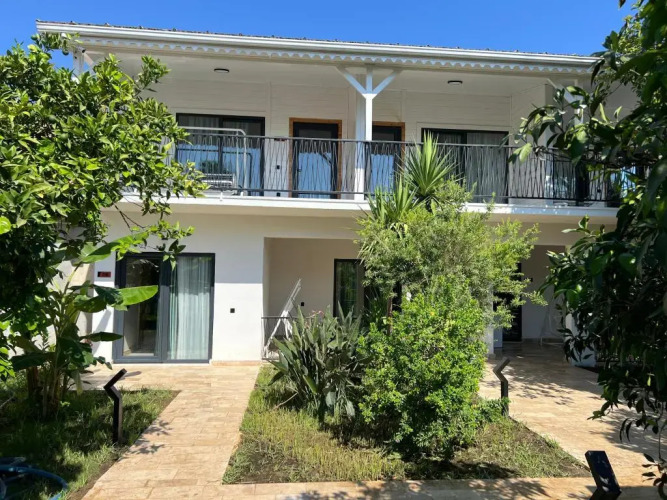Perast Garden Hotel - Çıralı