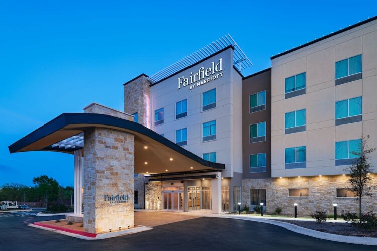 Fairfield Inn & Suites By Marriott Austin Georgetown - Georgetown, TX