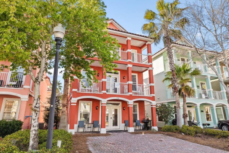6br Beach Home 5-min Walk To Ocean Resort Pool - Destin, FL