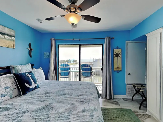 Kontiki Beach Resort #314 By Miss Kitty’s - Texas