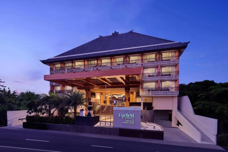 Fairfield By Marriott Bali Kuta Sunset Road - Denpasar