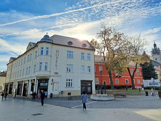 Hotel Domus Collis - Győr