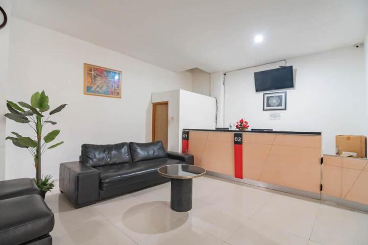 Reddoorz Near Exit Toll Moh Toha - Bandung