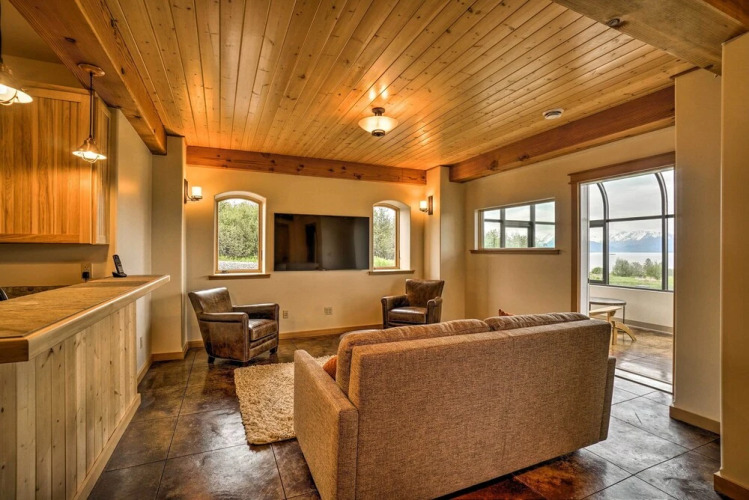 Home W/ Kachemak Bay View - 5 Miles To Downtown! - Homer, AK