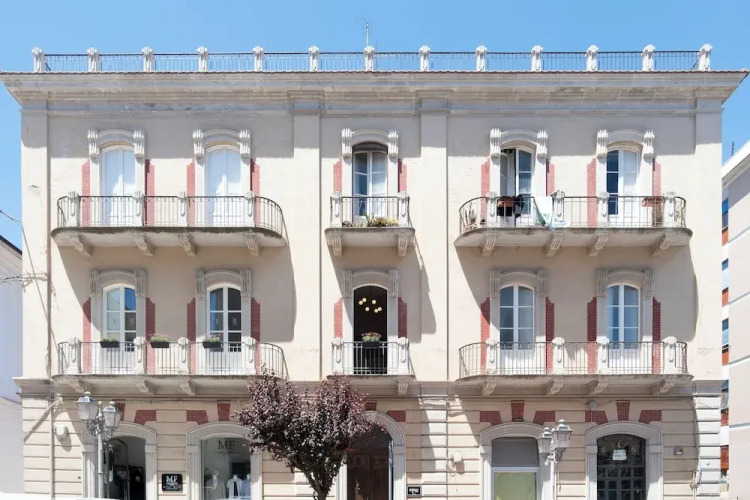 Reverse Art Hotel - Vasto