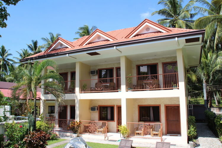 Wellbeach Dive Resort - Dauin