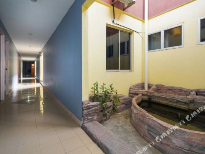 Super Oyo 44083 Hotel Orchard Inn - Lumut