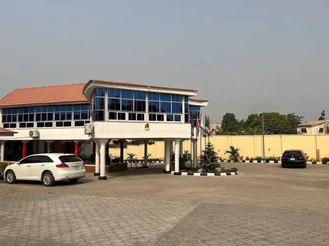 Marchforte-courtyard Hotel - Ibadan