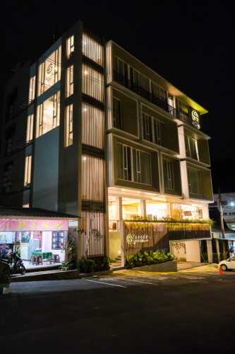 Facade Hotel Tawangmangu - Tawangmangu