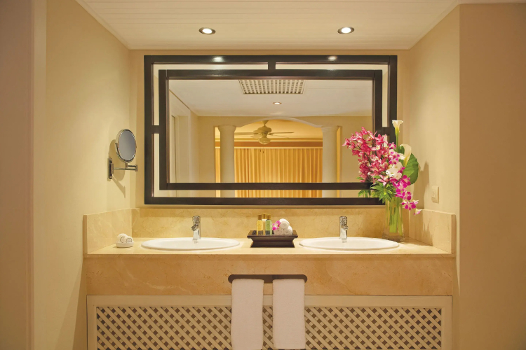 Wyndham Alltra Punta Cana All-inclusive Resort - Punta Cana