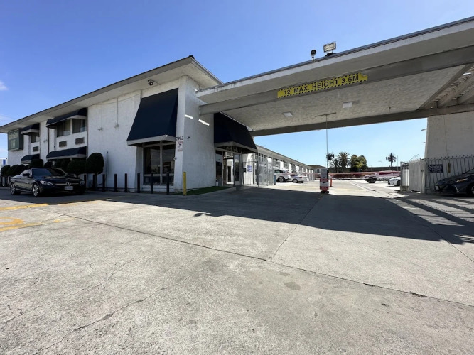 Garden Grove Inn - Garden Grove, CA