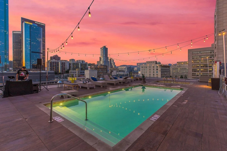 Stylish Deluxe 1br At Hwh By Oneluxstay - Los Angeles, CA