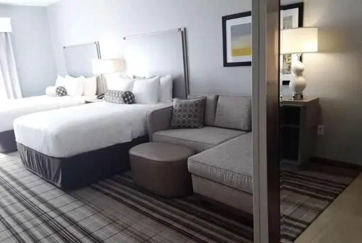 Hawthorn Suites By Wyndham Loveland - Loveland, CO