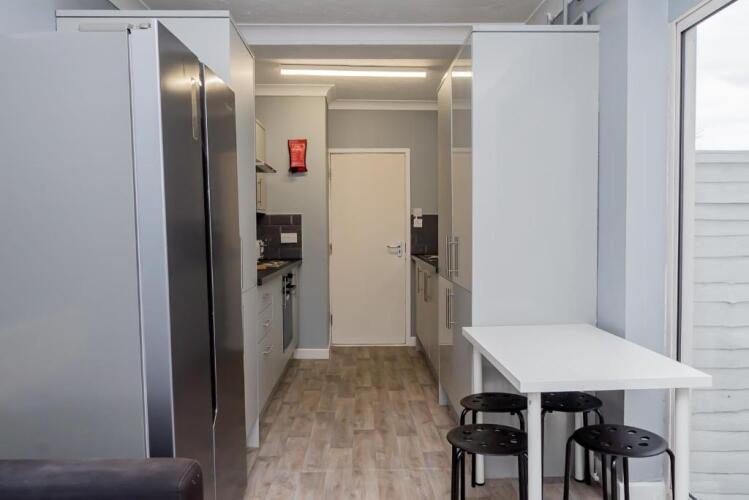 Shirley House 2 Guest House Self Catering By Southampton General Hospital - 사우샘프턴