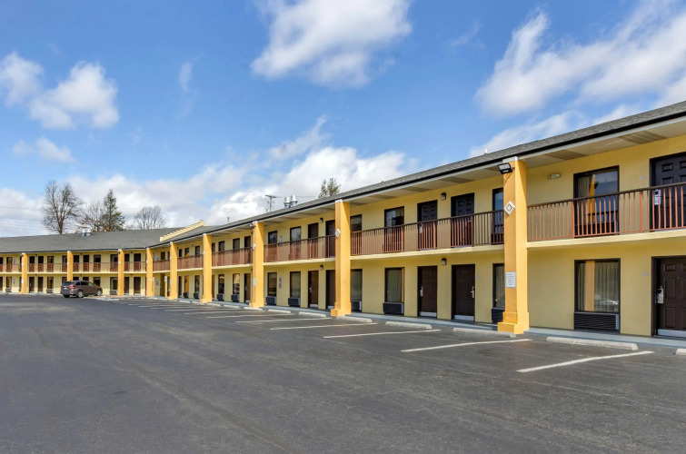 Quality Inn Hillsville - Hillsville, VA