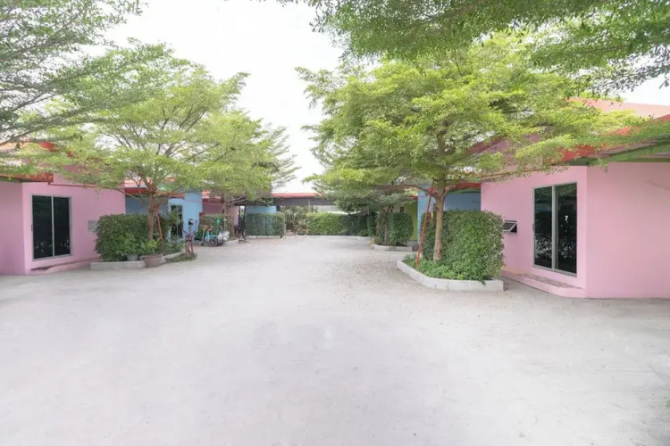 Ruai Thong Pong Pai Resort - Bangkok
