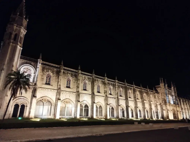 Ajuda Palace Inn Lisbon - Ajuda