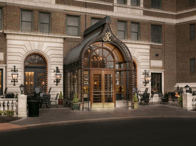 The Raphael Hotel, Autograph Collection - Kansas City, MO