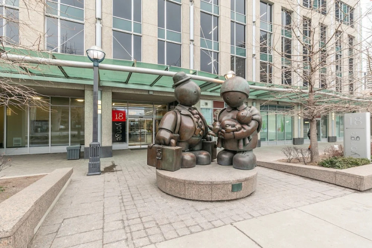 Globalstay Yonge St Condos - Toronto, ON