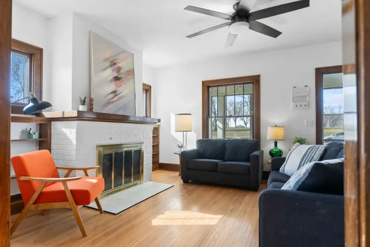 Mint House At Japanese Gardens - Palisades State Park, Garretson