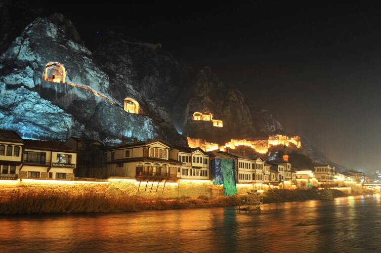 Hasirci Konaklari - Karadeniz Bölgesi