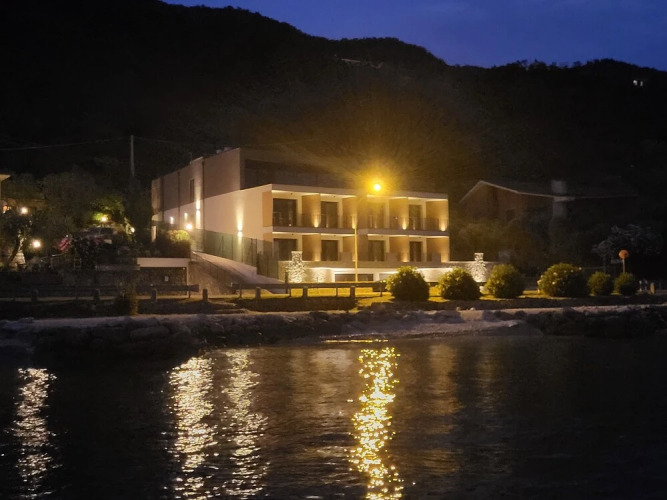 Attilio High Living Suites - Adults Only - Lac de Garde