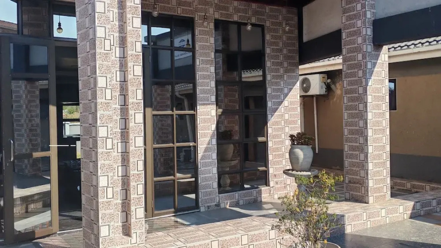 Olu Guest Lodge - Kempton Park